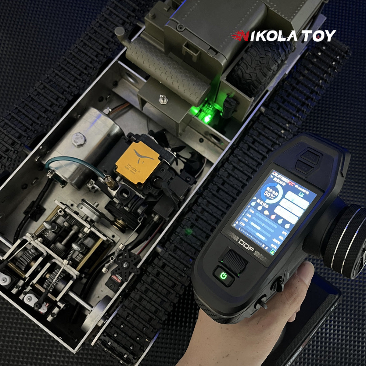 NikolaToy™ 1/14 3.5cc internal combustion engine RC tracked station ve ...