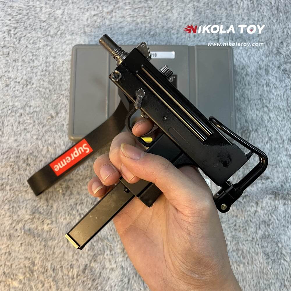 MAC-10 Assault Rifle Model – Nikola Toy